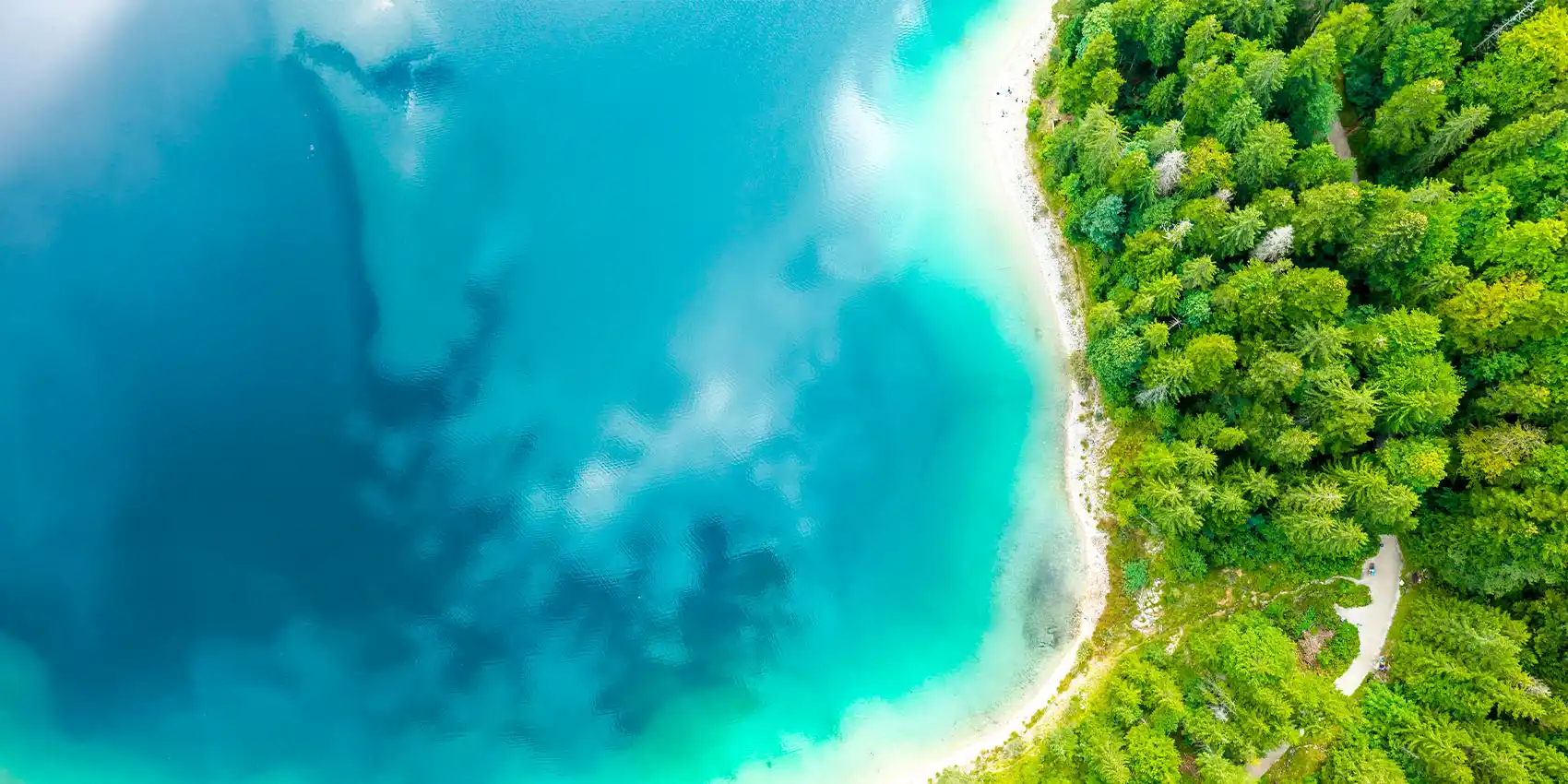 8 Best Things To Do in Torch Lake | HolidayKeepers