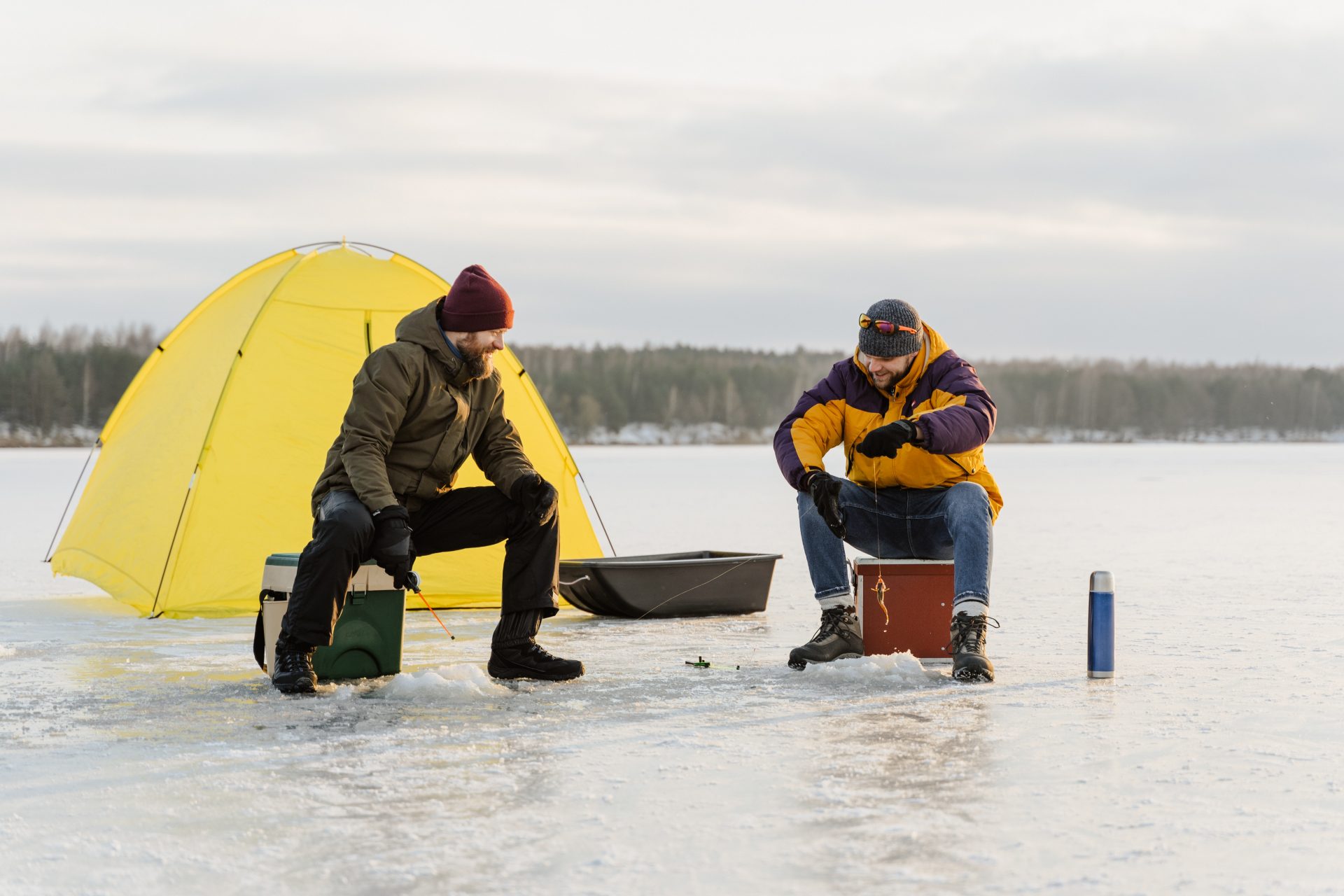 Ice fishing in the Poconos | Holidaykeepers