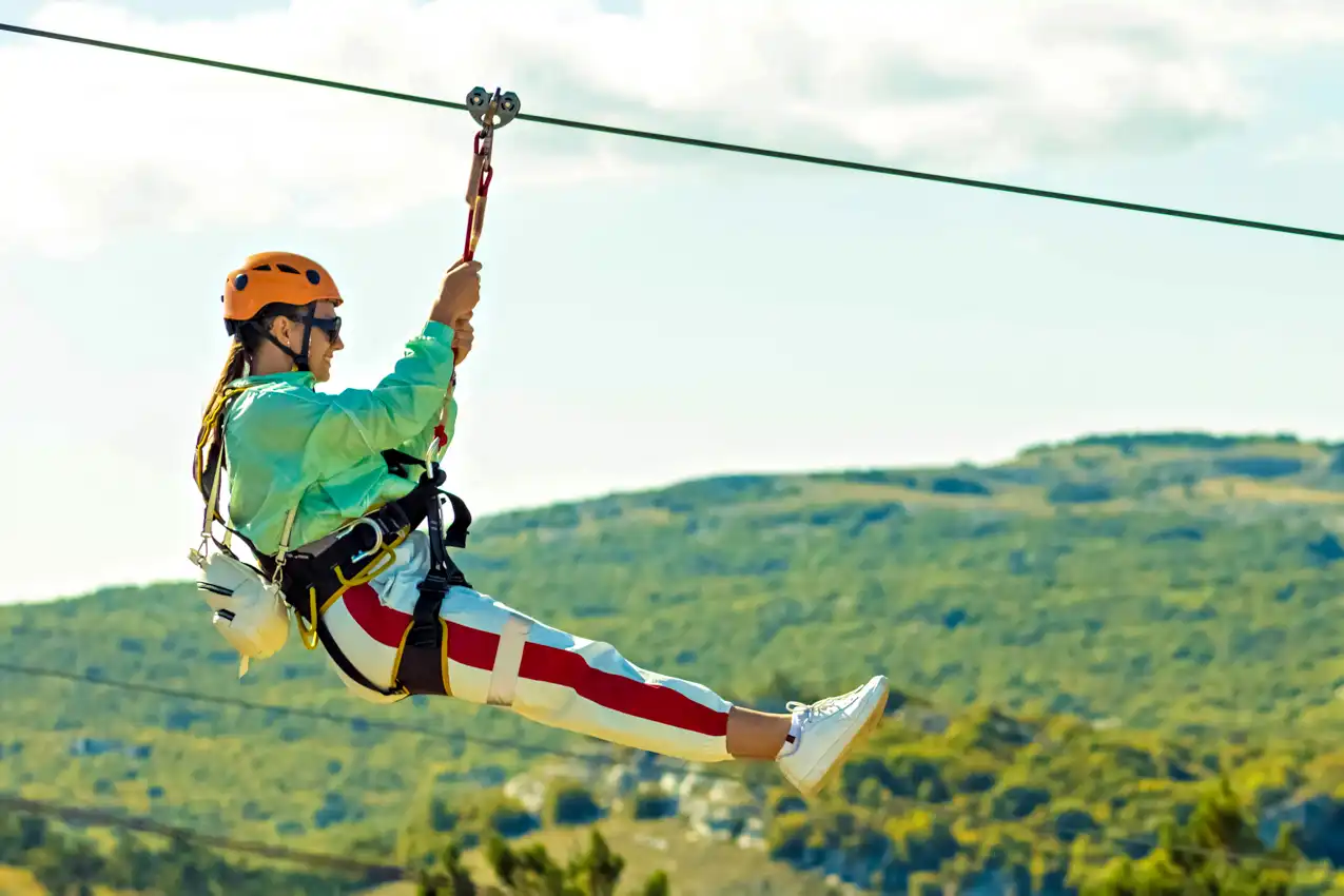 Zip Lining in the Poconos | HolidayKeepers