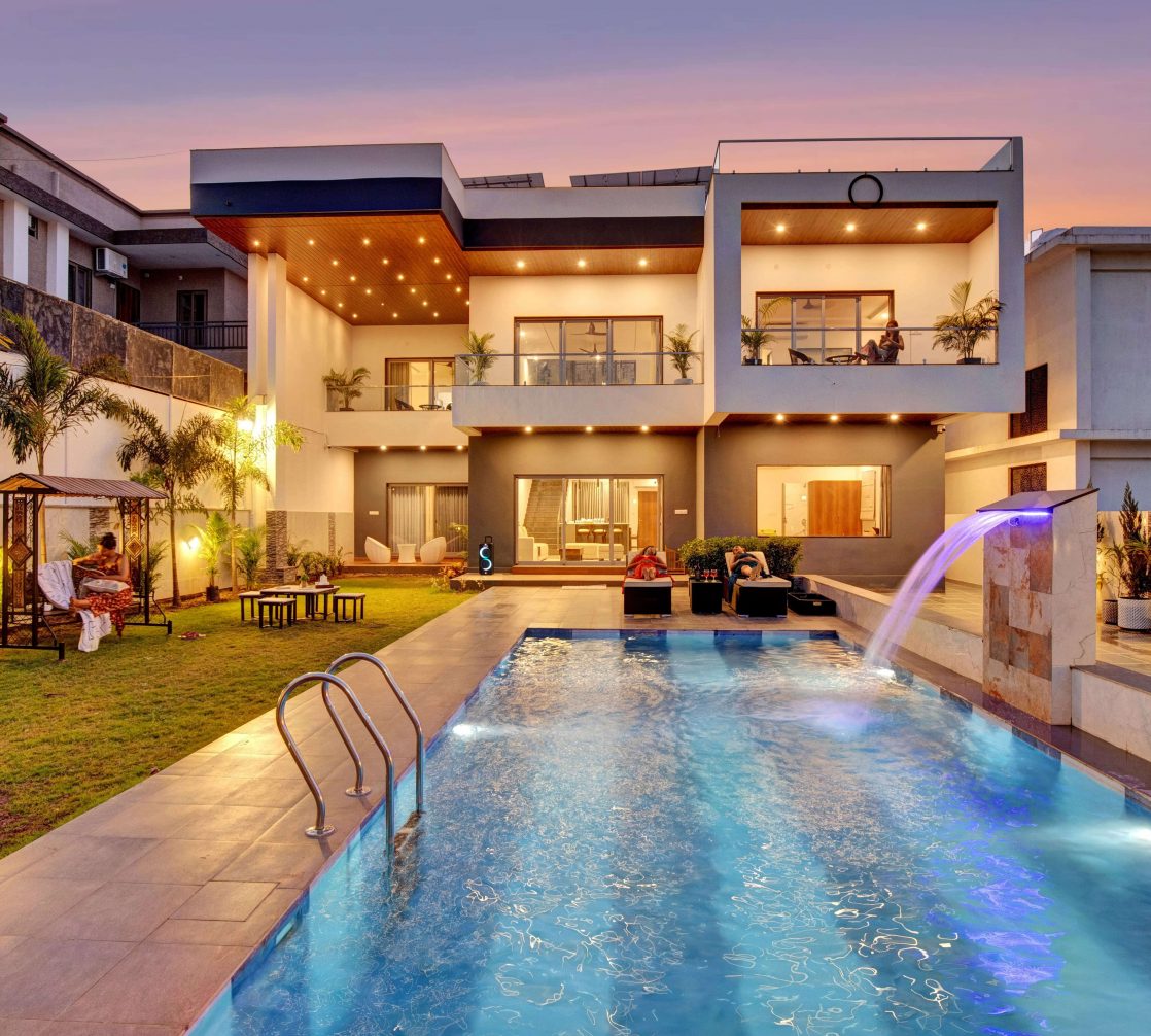Horizon - Fully serviced 5BHK Villa with Pvt Pool - HolidayKeepers